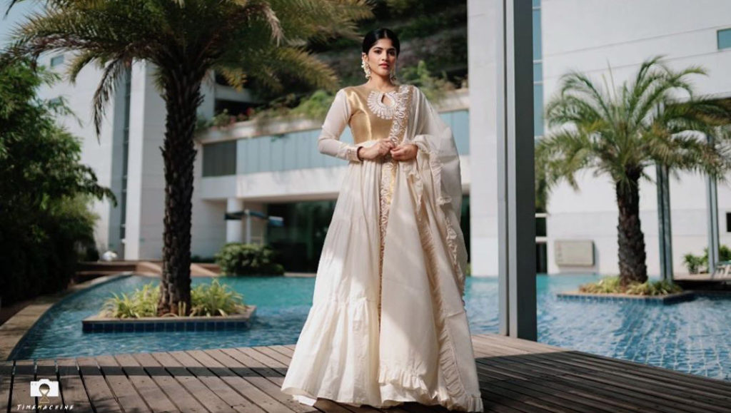 Kerala model Dhanya Nath sizzling photoshoots - South Indian Actress