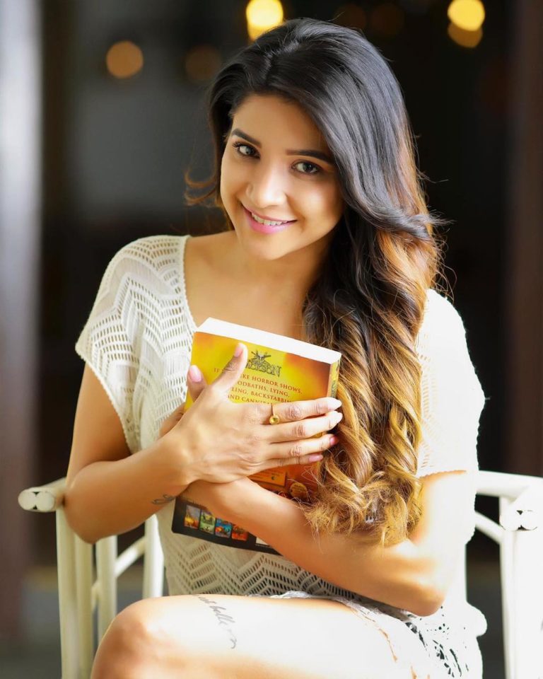 Sakshi Agarwal photoshoot stills - South Indian Actress