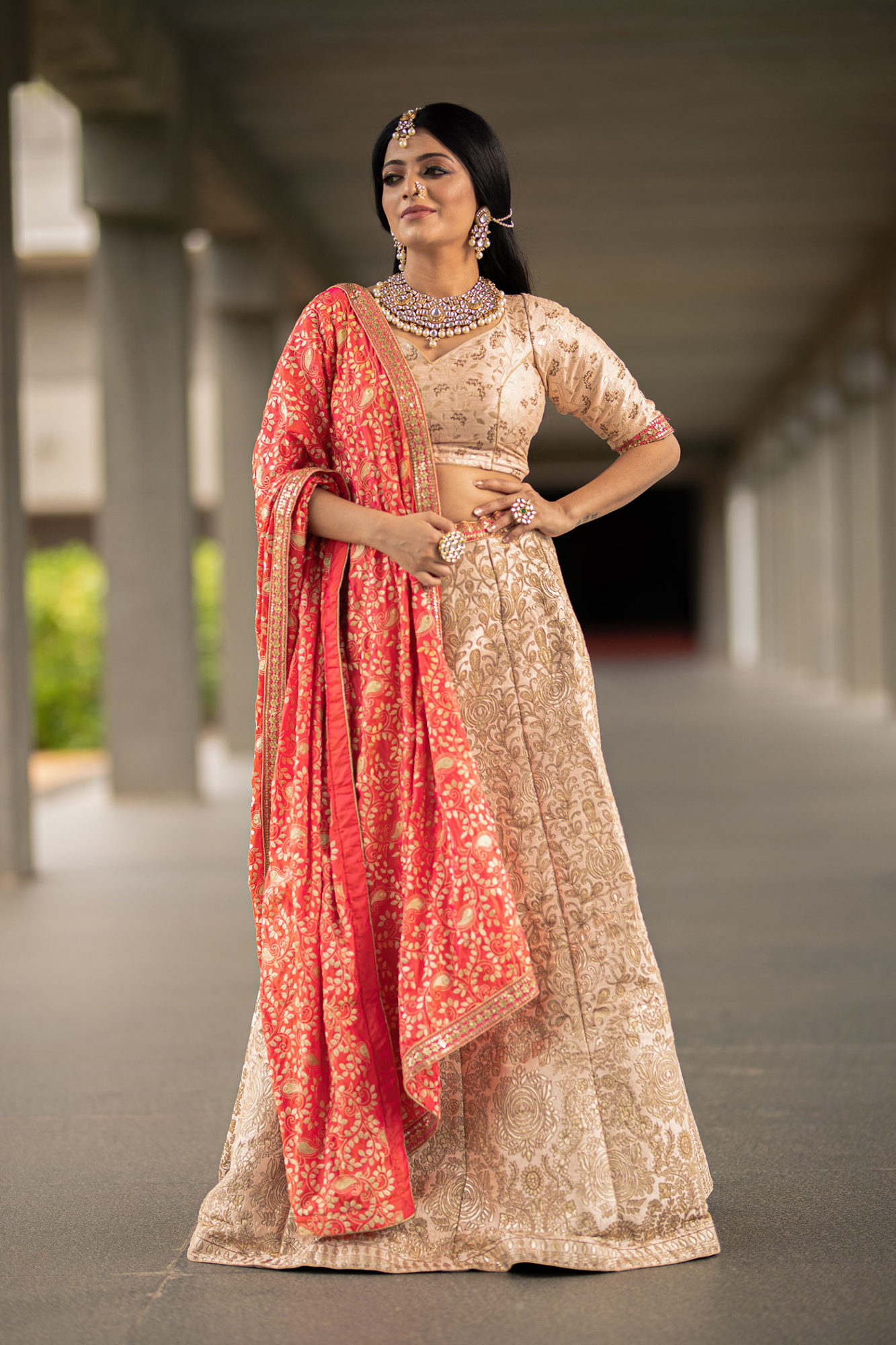 Janani Iyer beautiful stills in bridal wear – South Indian Actress