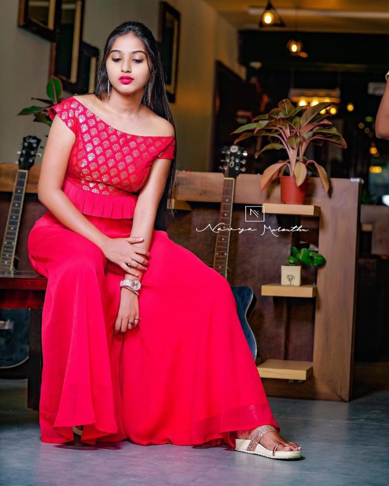 Pranavi Manukonda photoshoot stills by Prashanth Photography