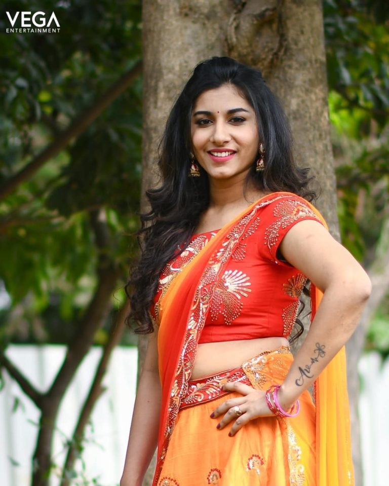Vishnu Priya Bhimeneni photoshoot stills - South Indian Actress