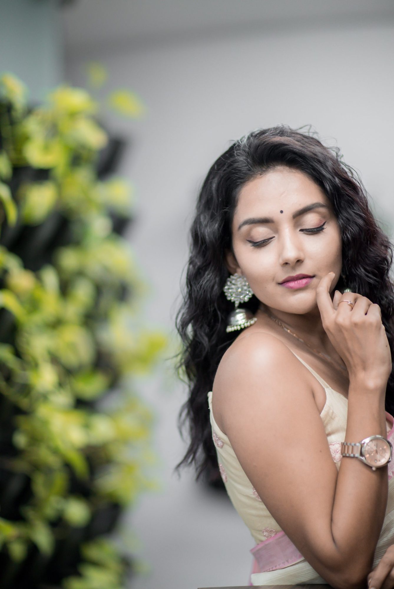Mahima Nambiar recent photoshoot stills by Camera Senthil