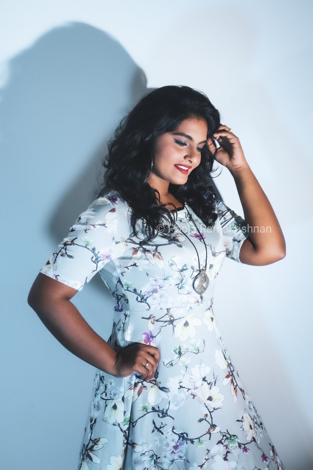Pooja Ramakrishnan sizzling hot photoshoot stills - South Indian Actress