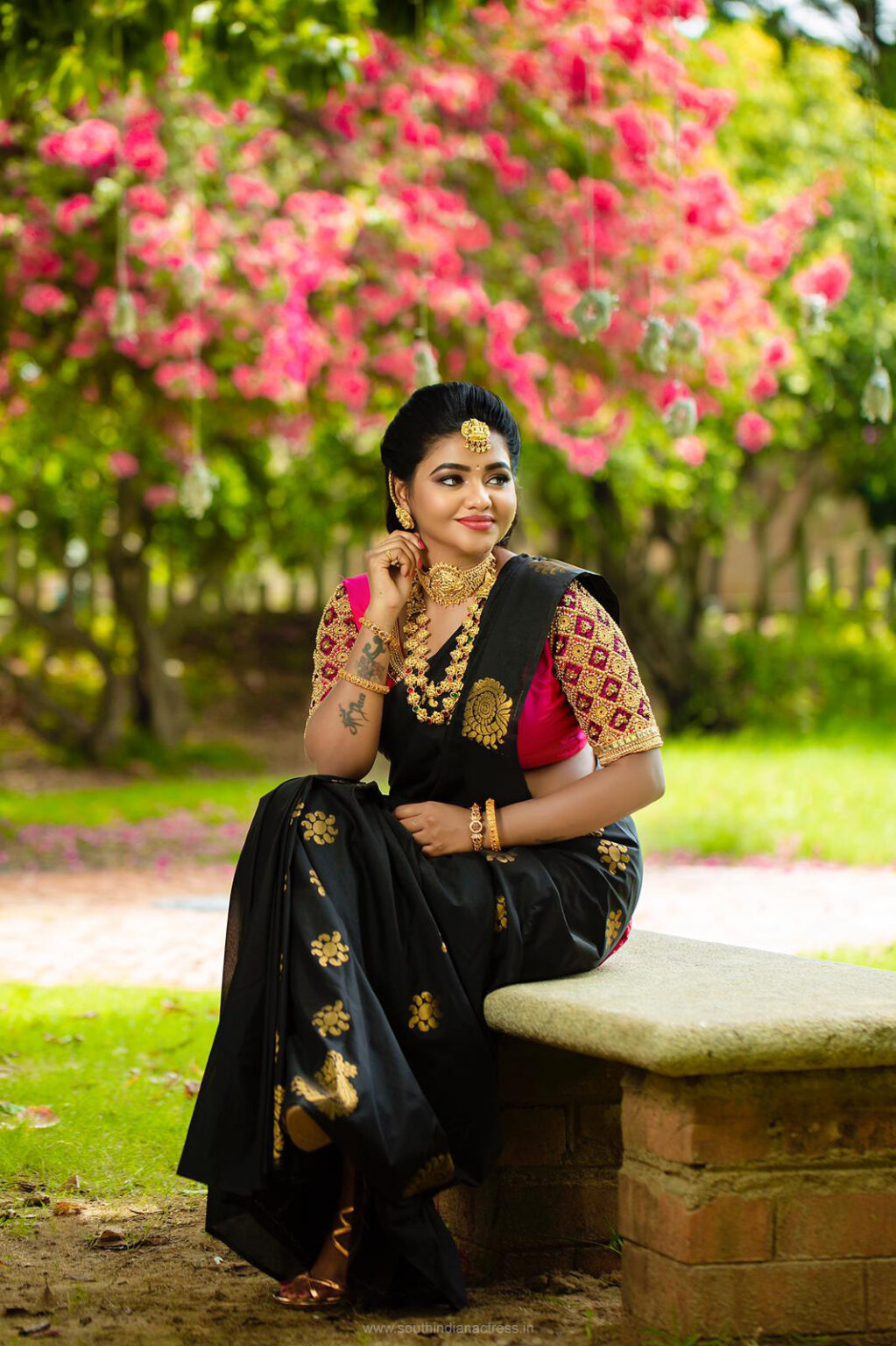 Shalu Shamu in bridal saree photoshoot stills - South Indian Actress