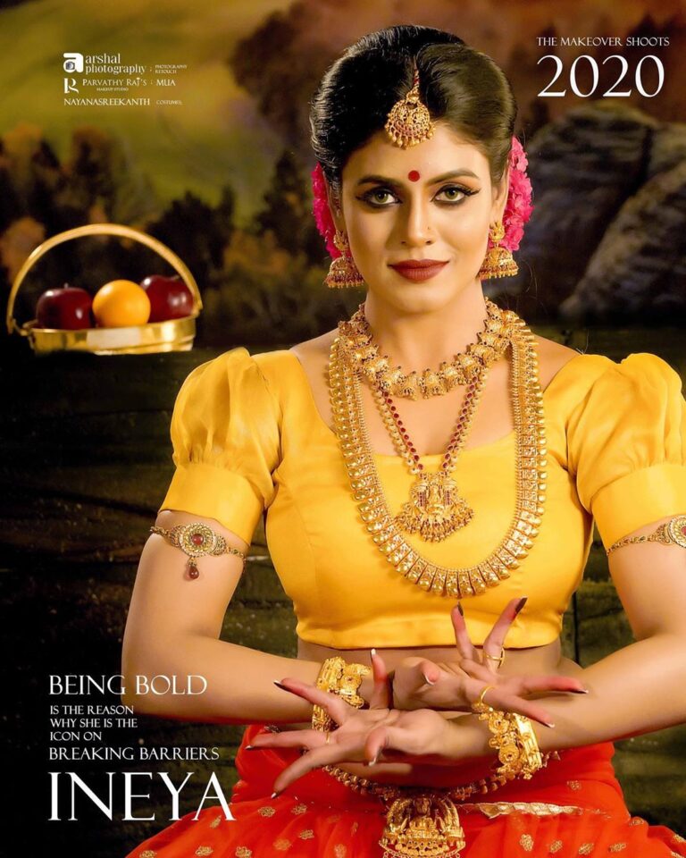 Ineya hot stills in traditional ethnic wear - South Indian Actress