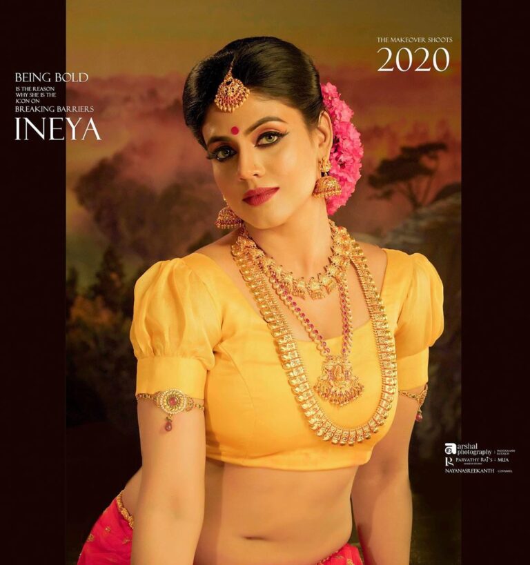 Ineya hot stills in traditional ethnic wear – South Indian Actress