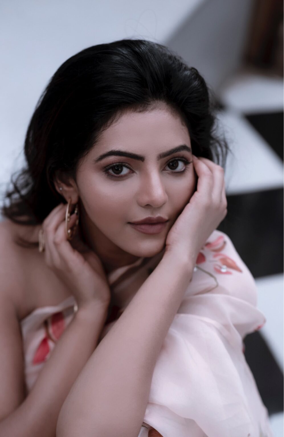 Athulyaa Ravi in organza saree by Picchika - South Indian Actress