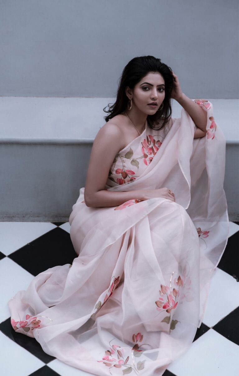 Athulyaa Ravi in organza saree by Picchika - South Indian Actress