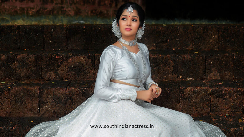 Anikha Surendran photoshoot stills by Rojan Nath - South Indian Actress