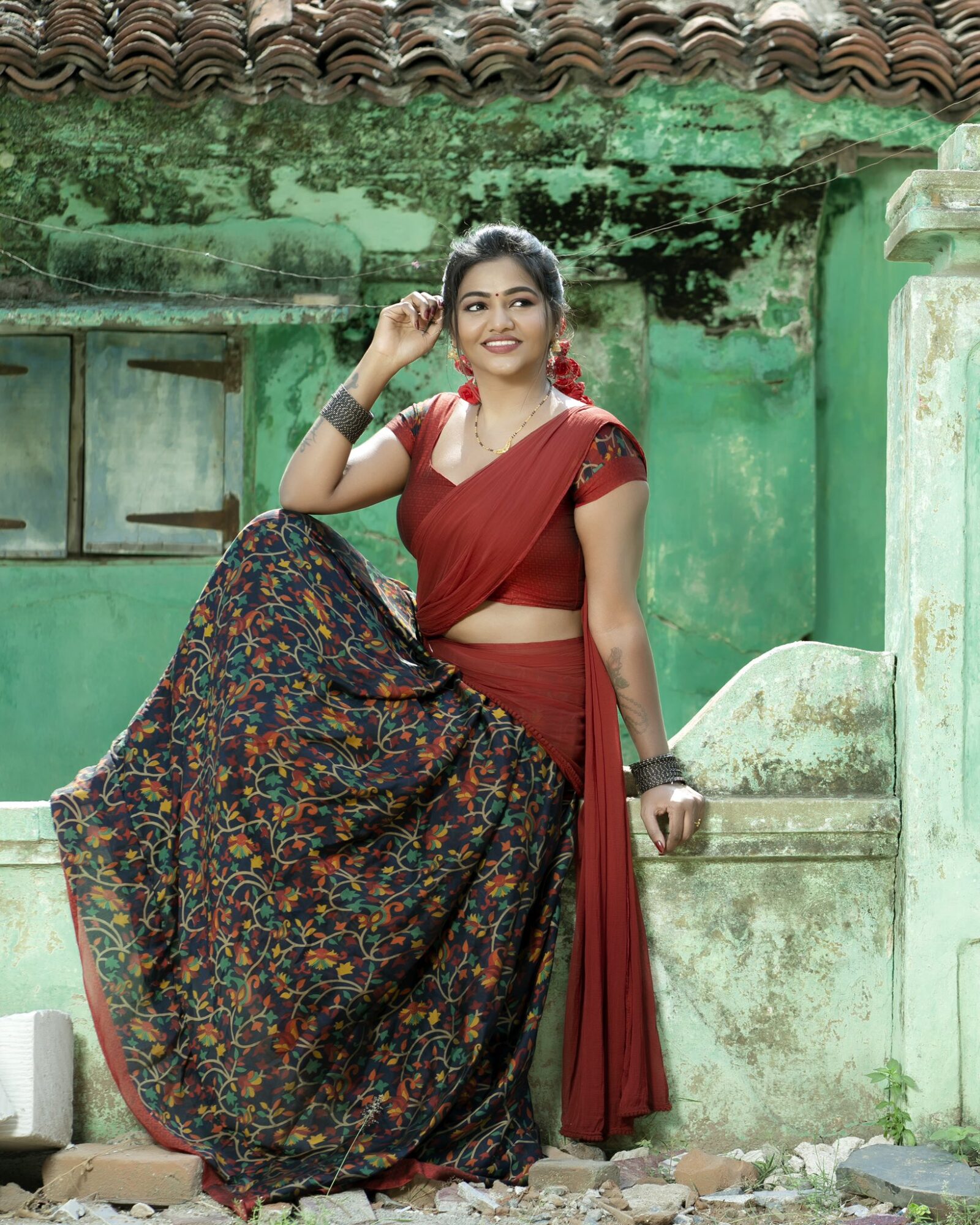 Shalu Shamu in half saree stills - South Indian Actress