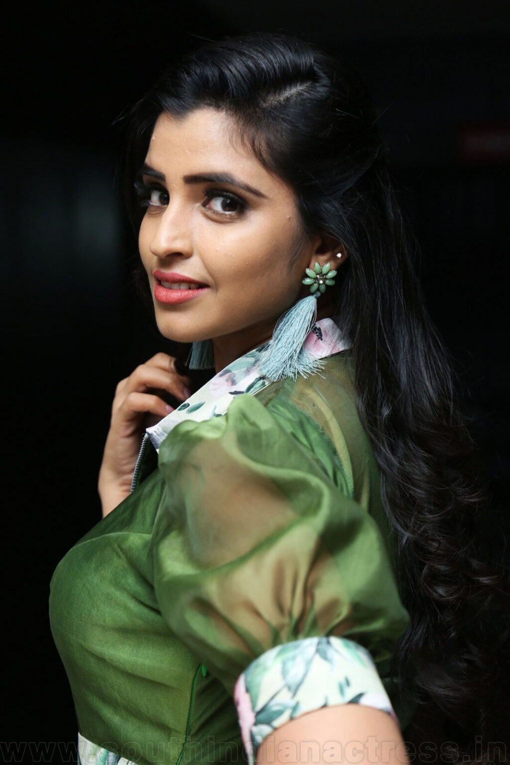 Anchor Syamala at Manchi Rojulochaie Pre Release - South Indian Actress