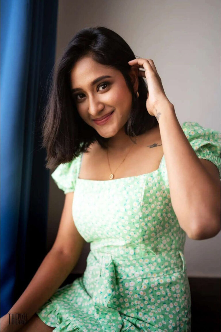 Manika Chikkala photoshoot stills by Daniel Chinta - South Indian Actress