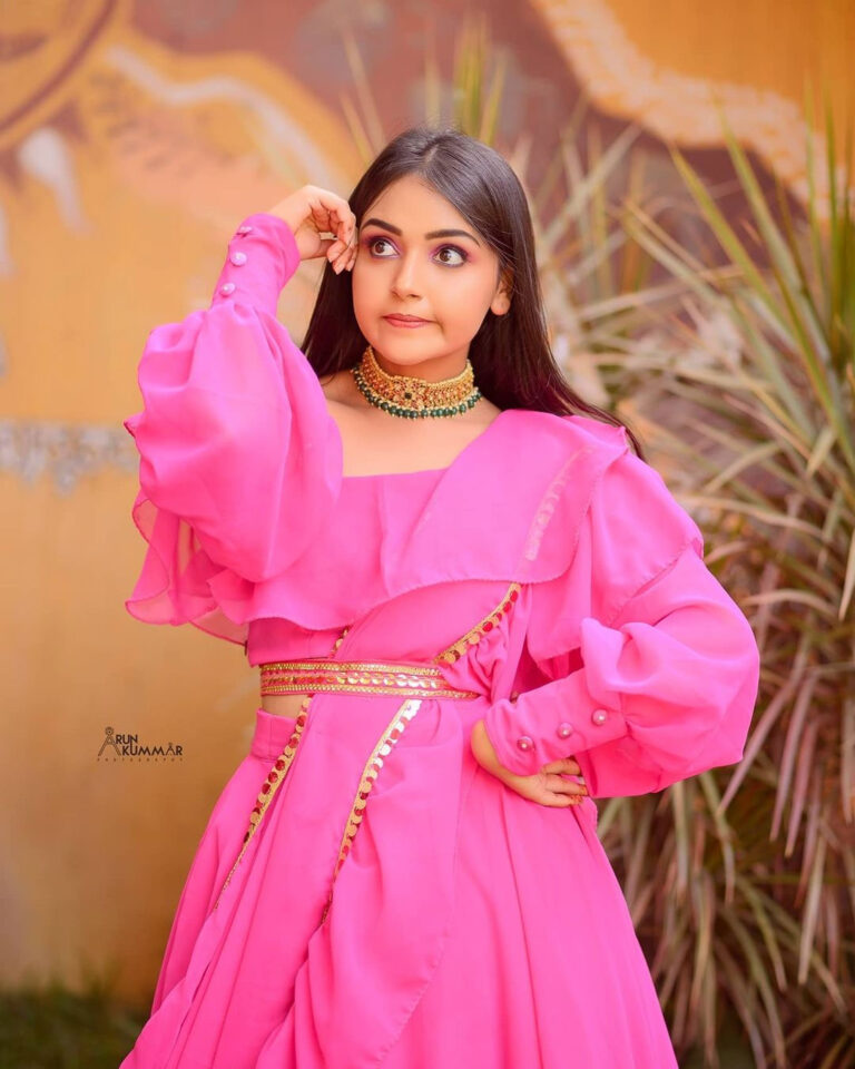 Nisha Ravikrishnan in pink dress photoshoot stills - South Indian Actress