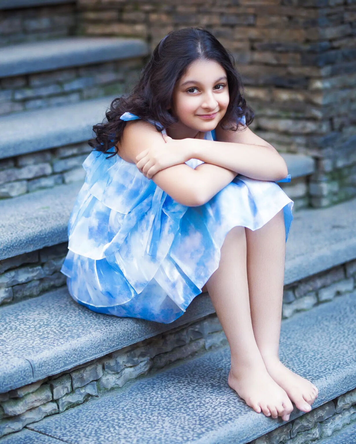 Sitara Ghattamaneni debuts in Sarkaru Vaari Paata with her father ...