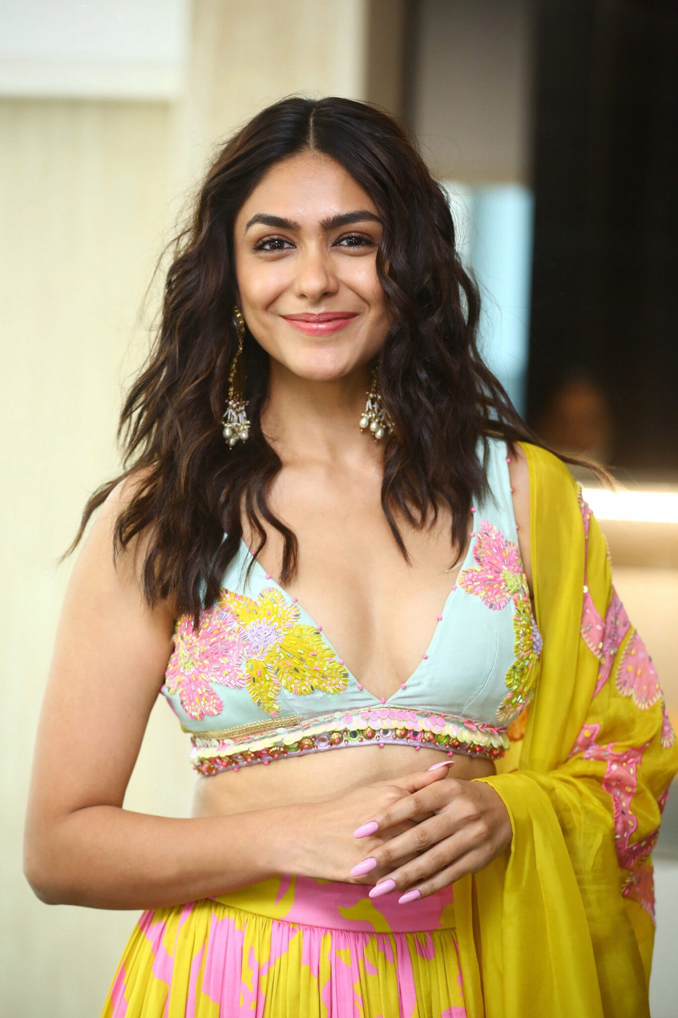 Mrunal Thakur At Sita Ramam Movie Trailer Launch