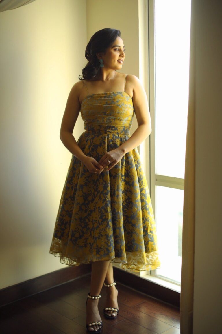 Srushti Dange latest photoshoot stills - South Indian Actress