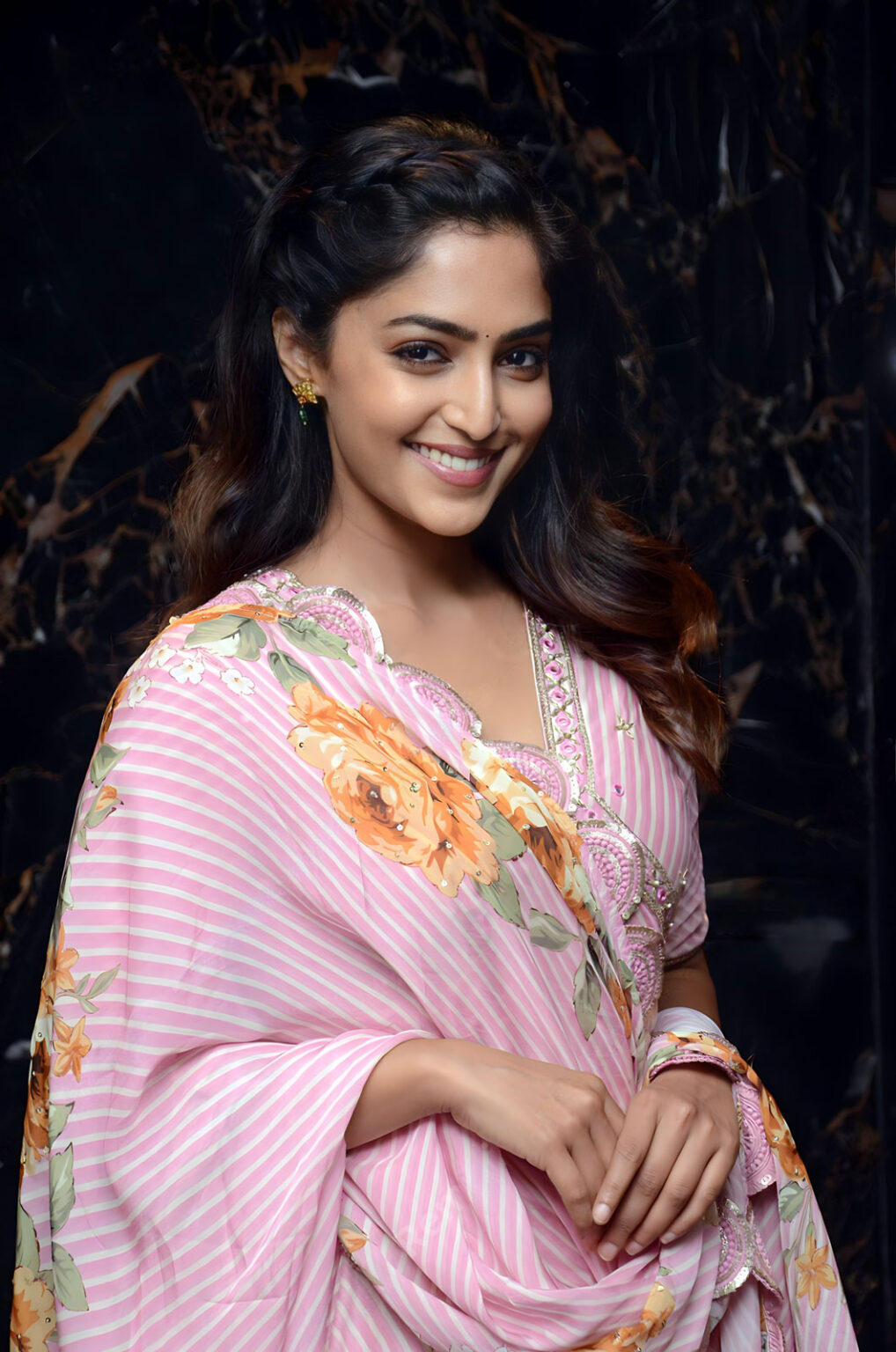 Reba Monica John at Samajavaragamana Teaser Launch