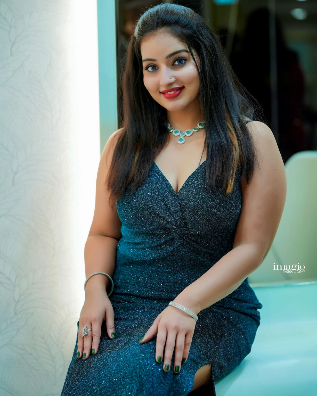 Malavika Menon sizzles in bodycon gown - South Indian Actress