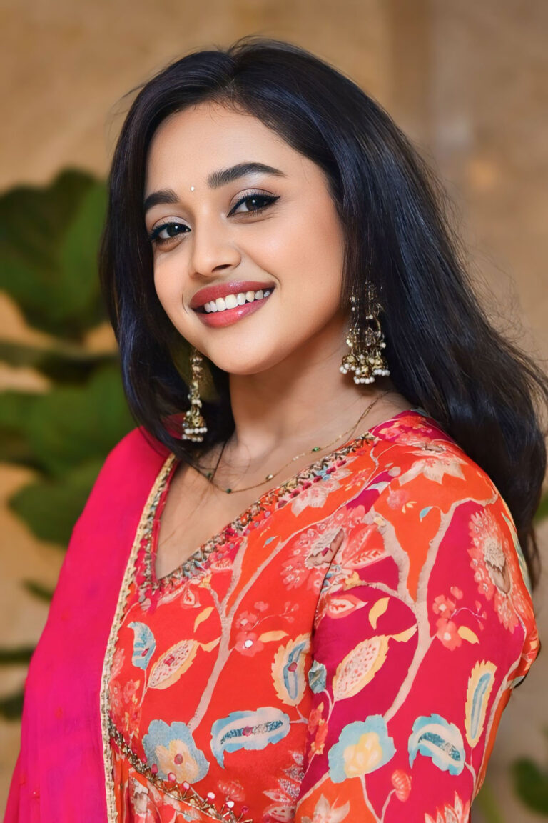 Yasha Shivakumar at Vey Dharuvey movie pre release - South Indian Actress