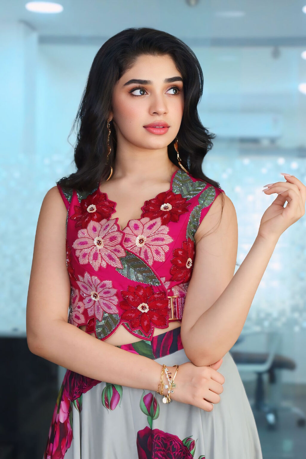 Krithi Shetty photos at Manamey movie interview - South Indian Actress