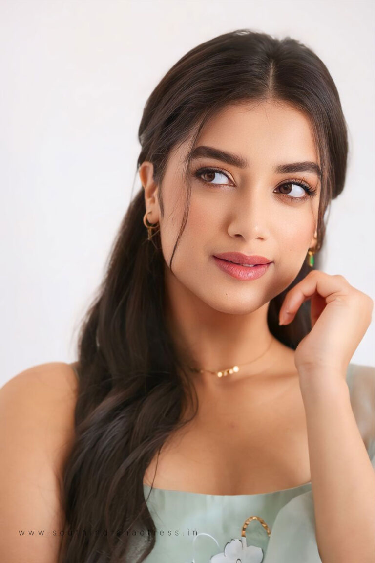 Bhagyashri Borse stills at Mr. Bachchan movie interview - South Indian ...