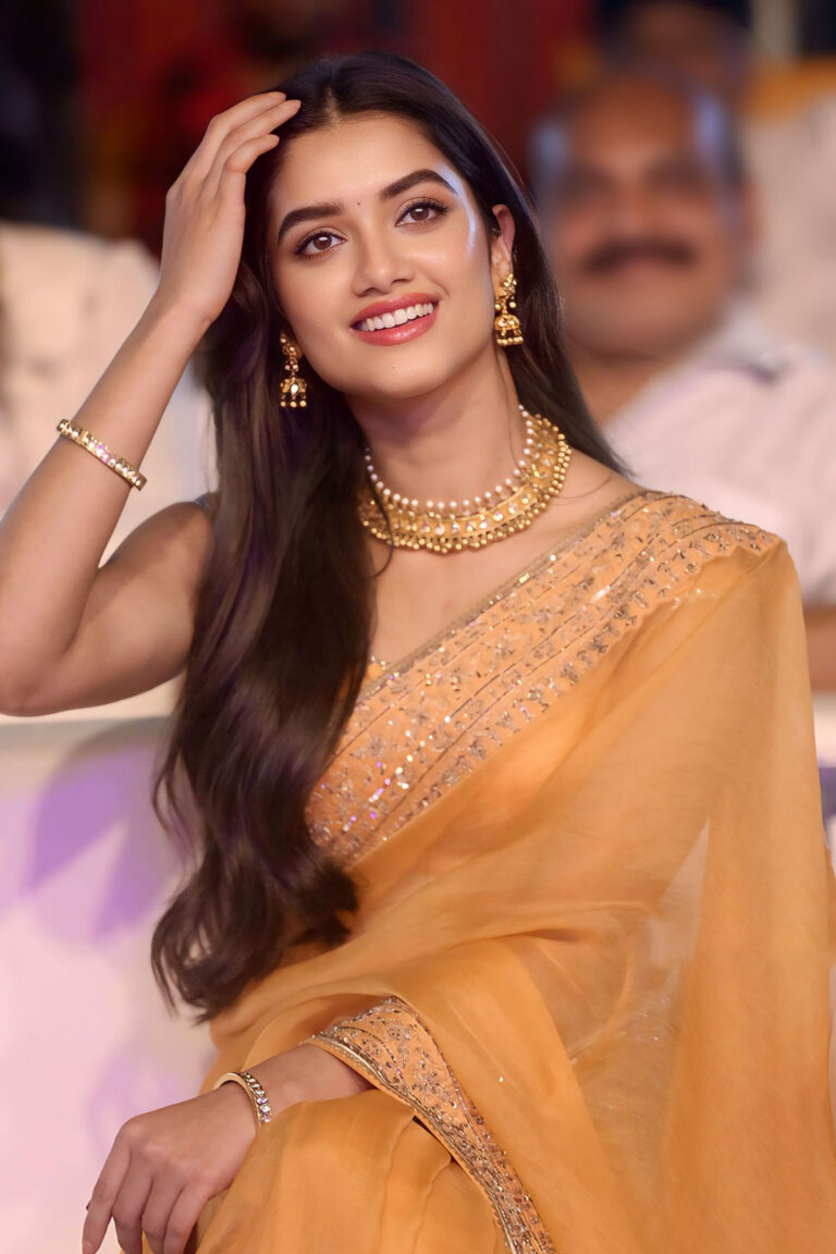 Bhagyashri Borse in Stunning Yellow Saree at Mr. Bachchan Event - South ...